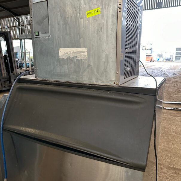 Home - Shop - Frosty Ice Ltd